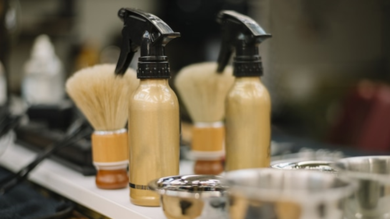 Private Label Hair Care: Customizing Products for Your Salon or Business